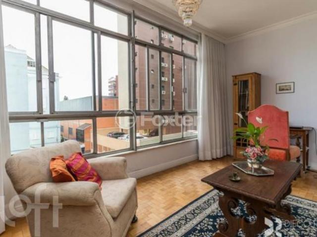 Apartamento, 3 dormitórios, 181.62 m², em Independência
