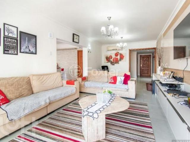 Apartamento, 3 dormitórios, 184.79 m², em Centro Histórico