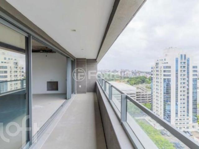 Apartamento, 3 dormitórios, 189 m², em Jardim Europa