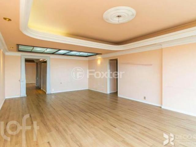 Apartamento, 3 dormitórios, 190.8 m², em Centro Histórico
