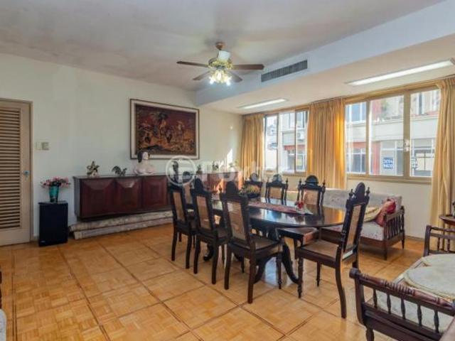 Apartamento, 3 dormitórios, 190 m², em Santana