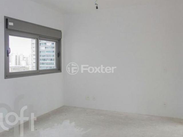 Apartamento, 3 dormitórios, 192 m², em Campo Belo