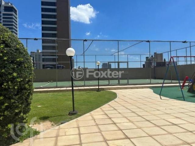 Apartamento, 3 dormitórios, 196.47 m², em Centro