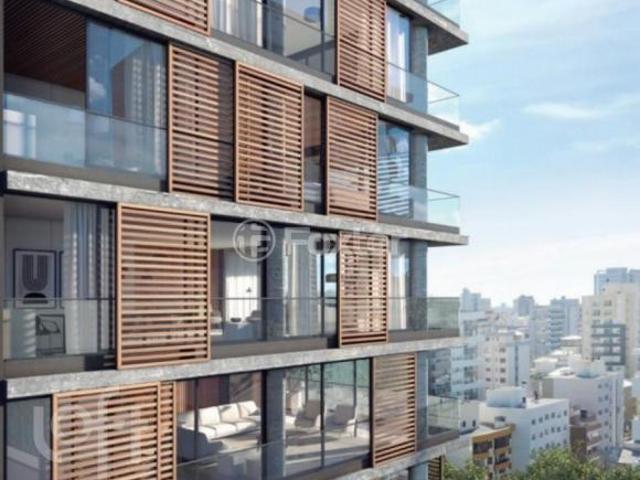 Apartamento, 3 dormitórios, 199.17 m², em Cristo Redentor