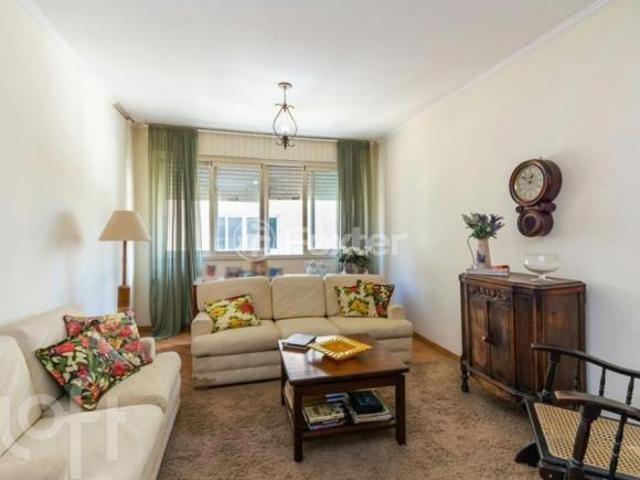 Apartamento, 3 dormitórios, 103.54 m², em Petrópolis