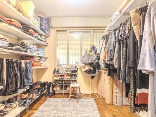 Apartamento, 3 dormitórios, 103.7 m², em Rio Branco