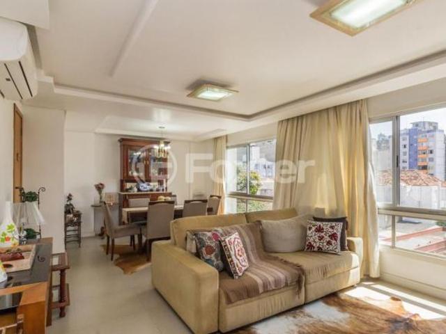 Apartamento, 3 dormitórios, 103.8 m², em Centro Histórico