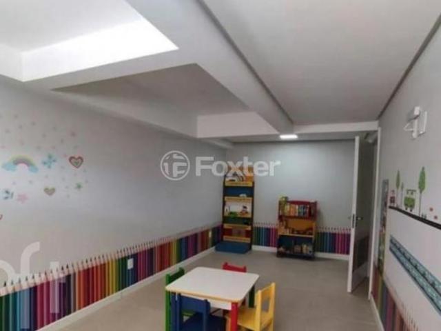 Apartamento, 3 dormitórios, 103.91 m², em Centro