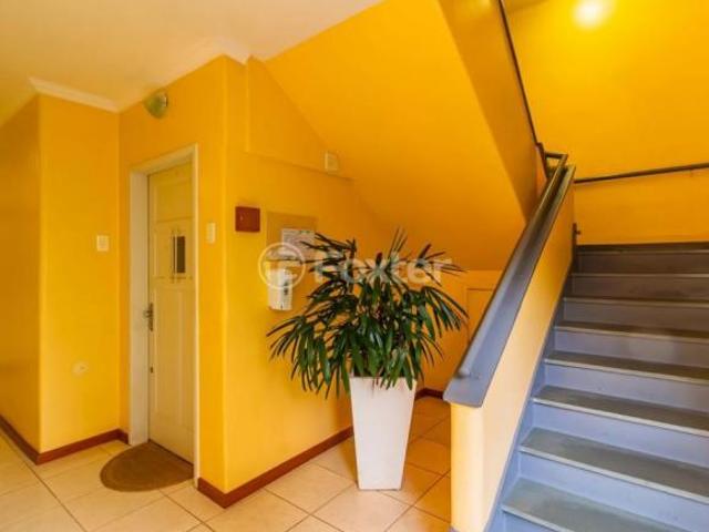 Apartamento, 3 dormitórios, 103.96 m², em Petrópolis