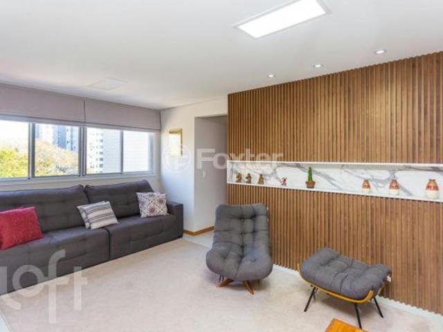 Apartamento, 3 dormitórios, 103.29 m², em Cristal