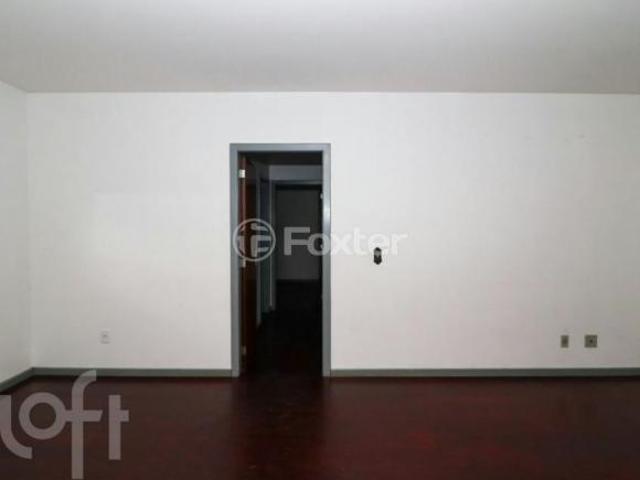 Apartamento, 3 dormitórios, 100.68 m², em Centro