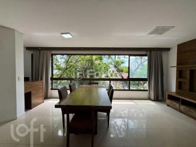 Apartamento, 3 dormitórios, 100.9 m², em Petrópolis