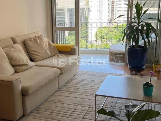 Apartamento, 3 dormitórios, 100 m², em Itaim Bibi