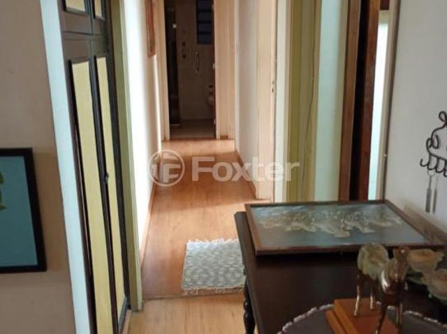 Apartamento, 3 dormitórios, 101.9 m², em Menino Deus
