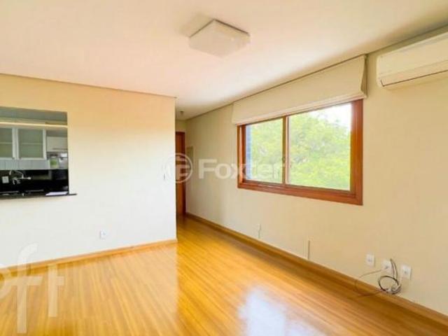 Apartamento, 3 dormitórios, 101.26 m², em Petrópolis