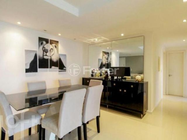 Apartamento, 3 dormitórios, 101.32 m², em Vila Ipiranga