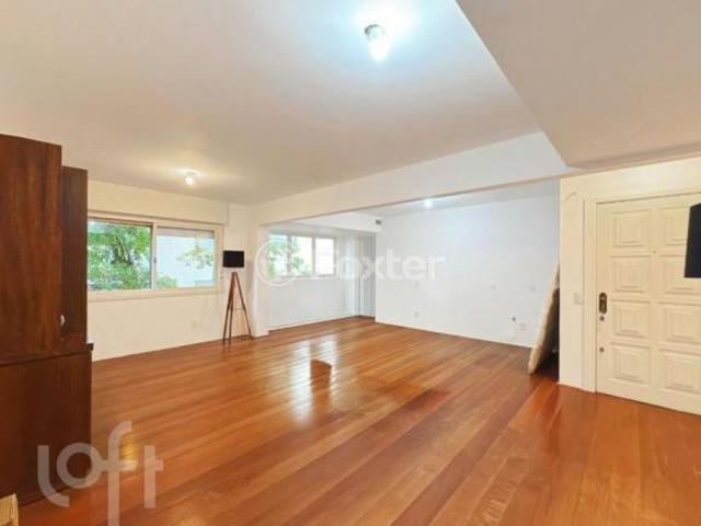 Apartamento, 3 dormitórios, 101 m², em Floresta