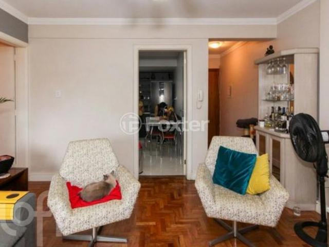 Apartamento, 3 dormitórios, 102.67 m², em Centro