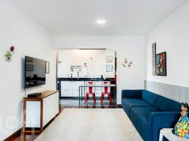 Apartamento, 3 dormitórios, 102 m², em Chácara Inglesa