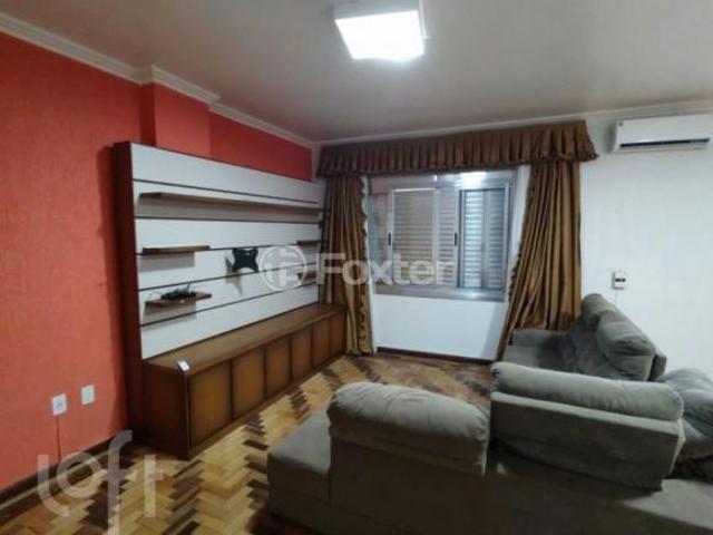 Apartamento, 3 dormitórios, 107 m², em Centro Histórico