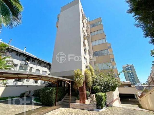 Apartamento, 3 dormitórios, 104.5 m², em Menino Deus
