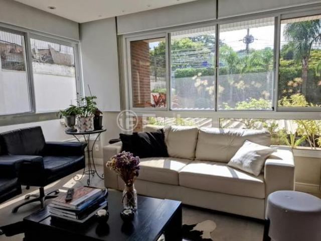 Apartamento, 3 dormitórios, 105 m², em Boa Vista