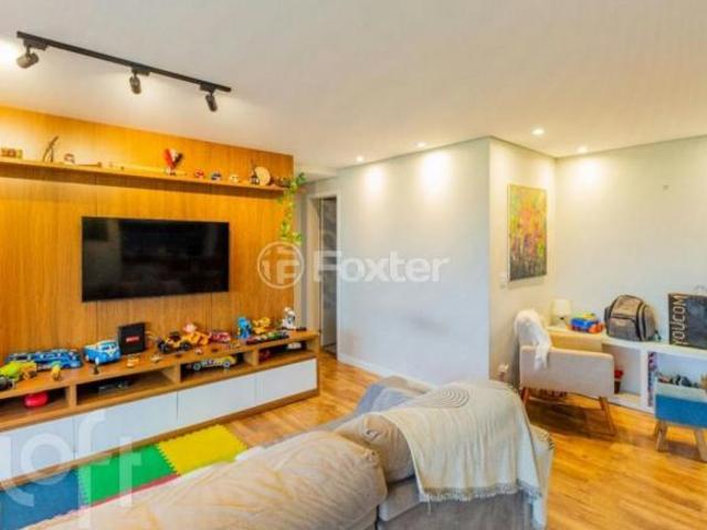 Apartamento, 3 dormitórios, 105 m², em Vila Castelo