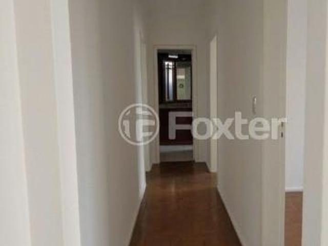 Apartamento, 3 dormitórios, 106.86 m², em Centro