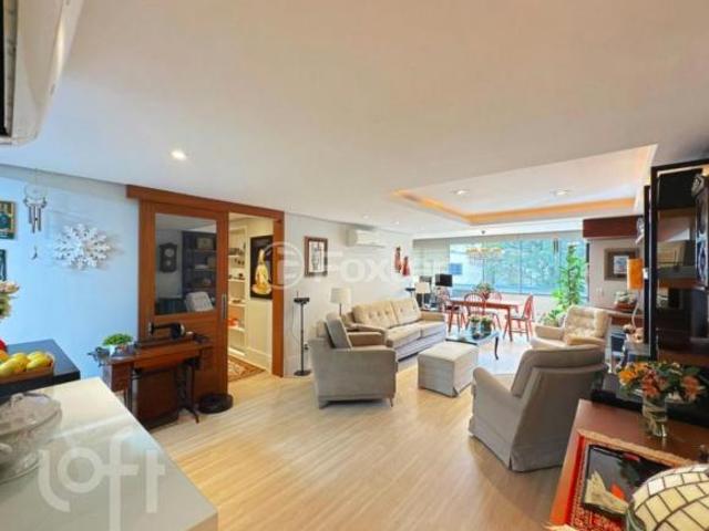 Apartamento, 3 dormitórios, 108.41 m², em Auxiliadora