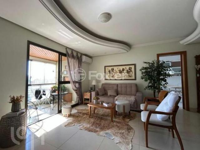 Apartamento, 3 dormitórios, 109.48 m², em Pátria Nova