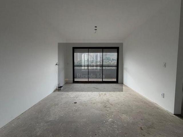 Apartamento 3 dormitórios 109m²