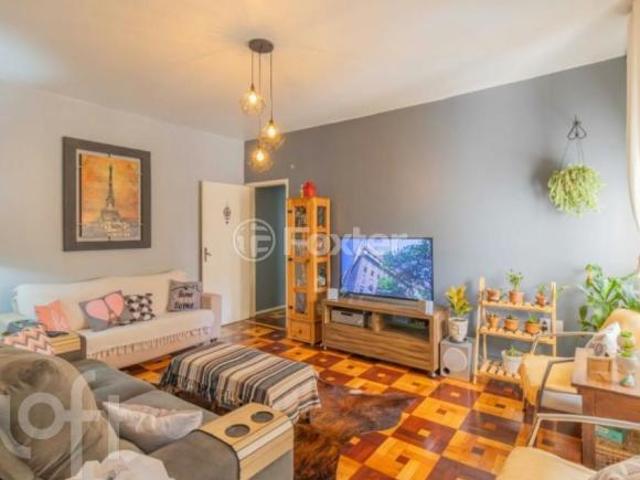 Apartamento, 3 dormitórios, 110.36 m², em Petrópolis