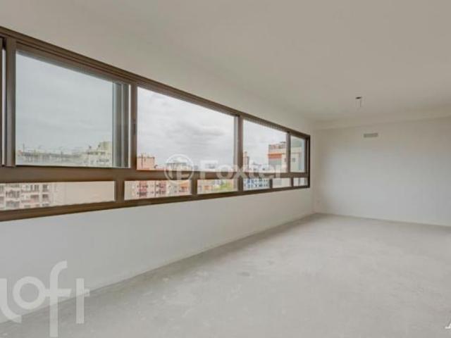 Apartamento, 3 dormitórios, 110.39 m², em Menino Deus