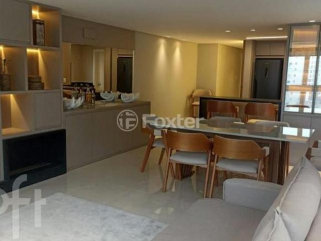 Apartamento, 3 dormitórios, 110 m², em Navegantes