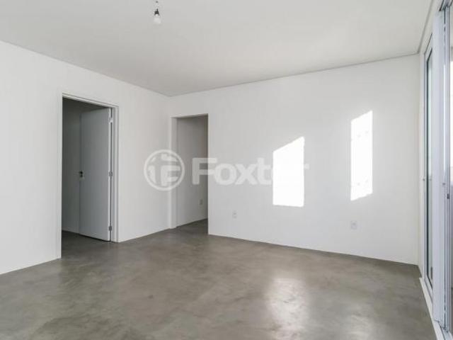 Apartamento, 3 dormitórios, 110 m², em Auxiliadora