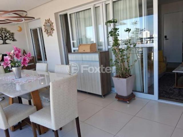 Apartamento, 3 dormitórios, 110 m², em Cambuci
