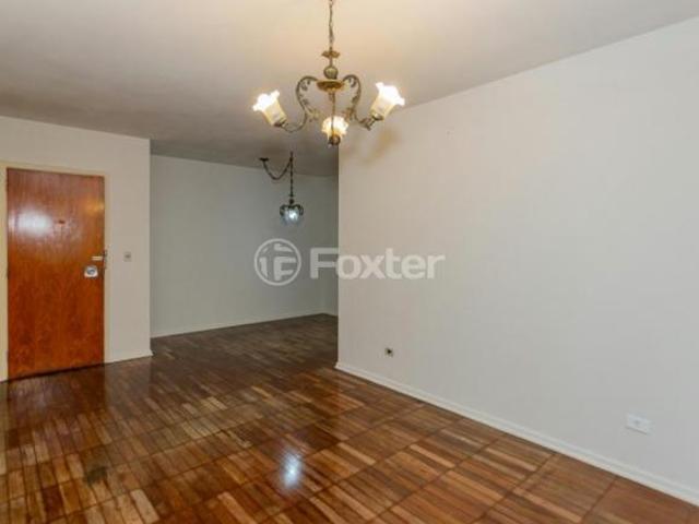 Apartamento, 3 dormitórios, 110 m², em Cerqueira César