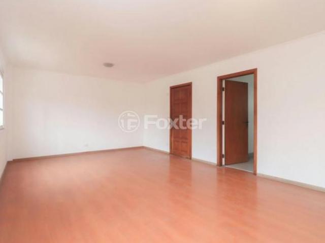 Apartamento, 3 dormitórios, 110 m², em Cerqueira César