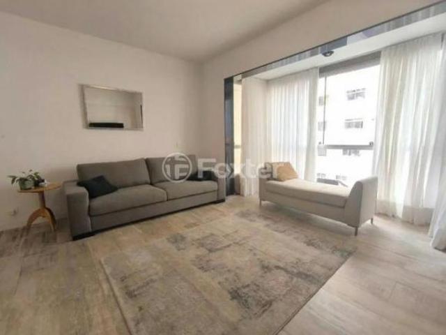 Apartamento, 3 dormitórios, 110 m², em Vila Nova Conceição
