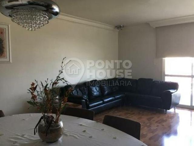 Apartamento 3 dormitórios, 110m² e 2 vagas à venda no bairro Jardim Aeroporto
