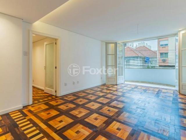 Apartamento, 3 dormitórios, 111 m², em Independência