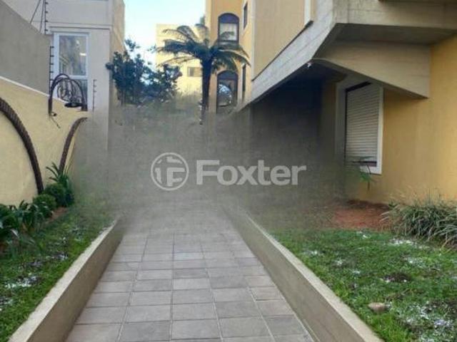 Apartamento, 3 dormitórios, 112.68 m², em Centro