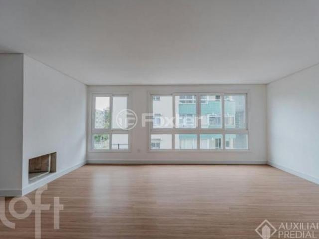 Apartamento, 3 dormitórios, 112.12 m², em Tristeza