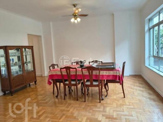 Apartamento, 3 dormitórios, 117.58 m², em Centro Histórico