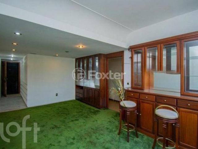 Apartamento, 3 dormitórios, 117 m², em Rio Branco