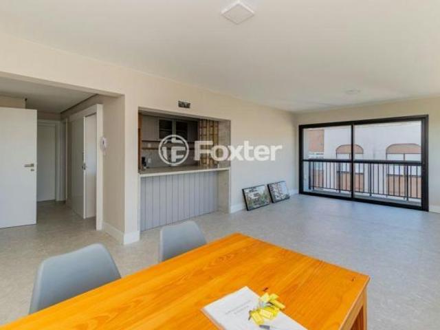 Apartamento, 3 dormitórios, 117 m², em Santana