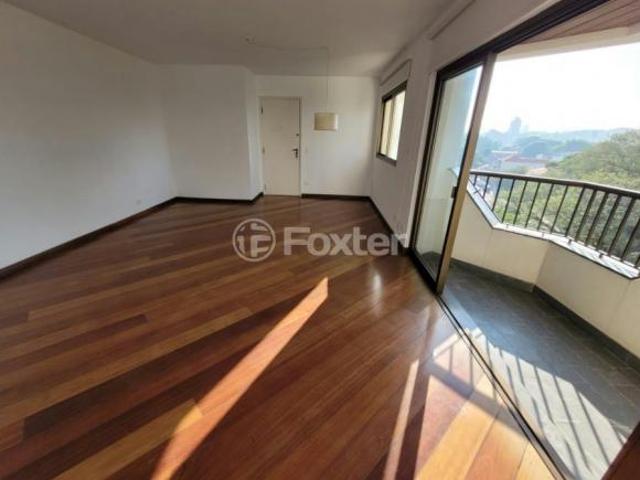 Apartamento, 3 dormitórios, 116 m², em Parque Colonial