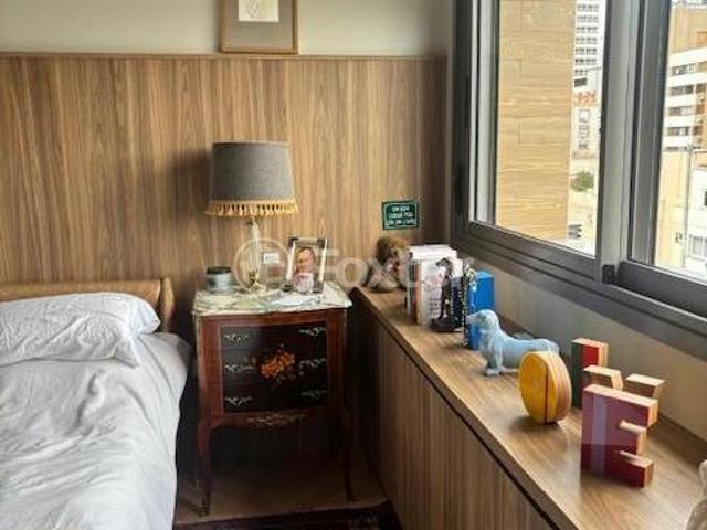Apartamento, 3 dormitórios, 118 m², em Petrópolis