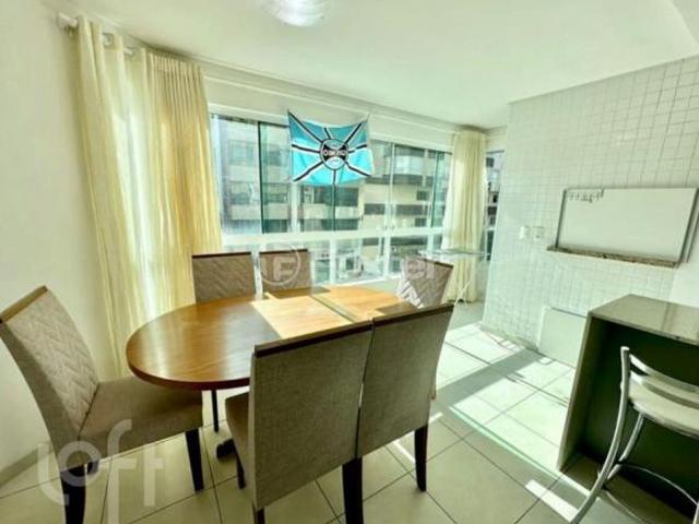 Apartamento, 3 dormitórios, 118 m², em Zona Nova