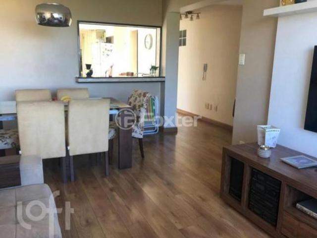 Apartamento, 3 dormitórios, 120.79 m², em Centro Histórico